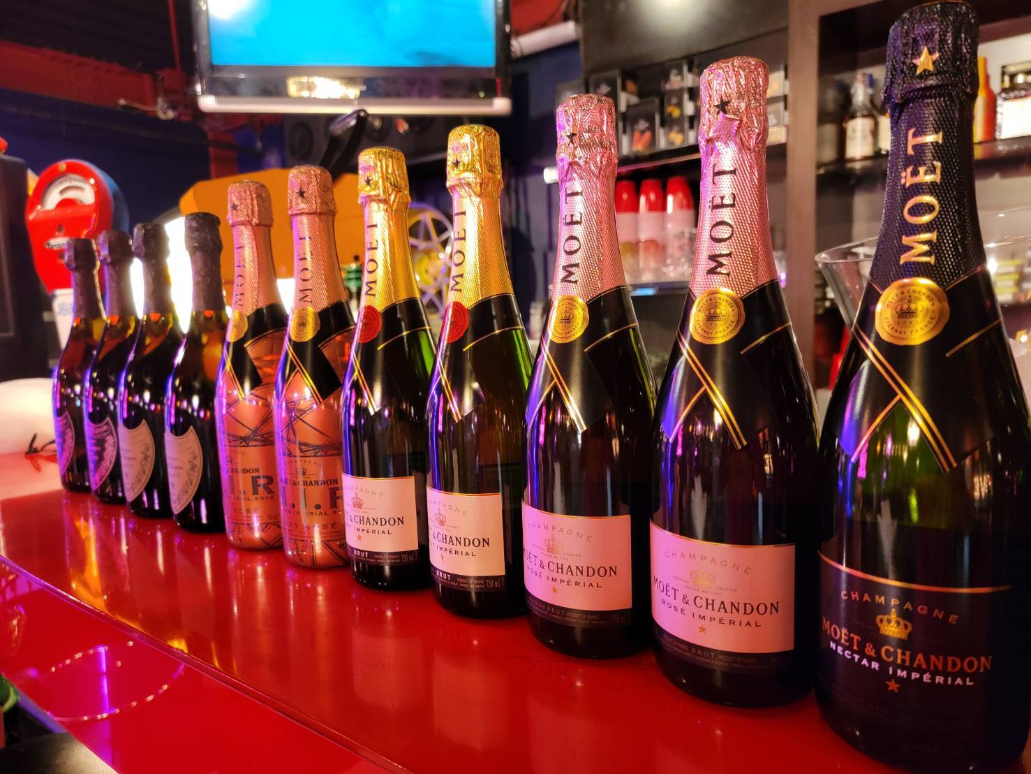 จังหวัดชิบะ คามากายะ/ชิราอิ |. Enjin（SHISHA GARAGE 煙神）| . เฉพาะจองที่ ...