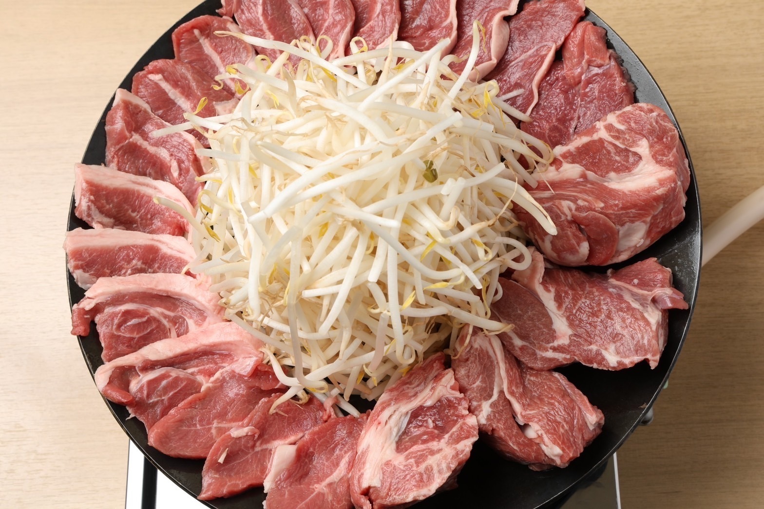 Susukino, Hokkaido | Jingisukan Eijin（ジンギスカン えいじん 薄野店）| Seat ...