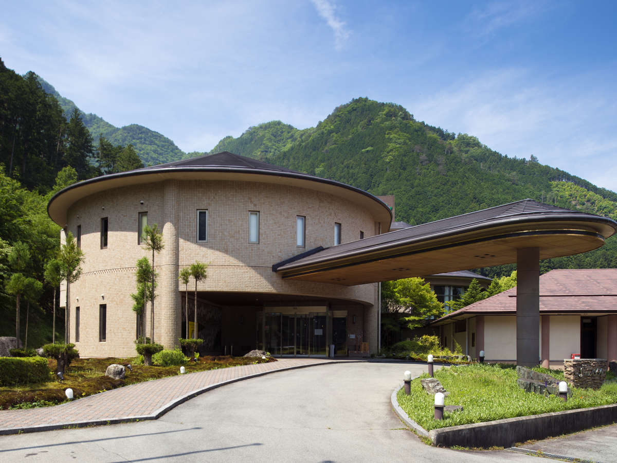 Hotel Smeall - KKday