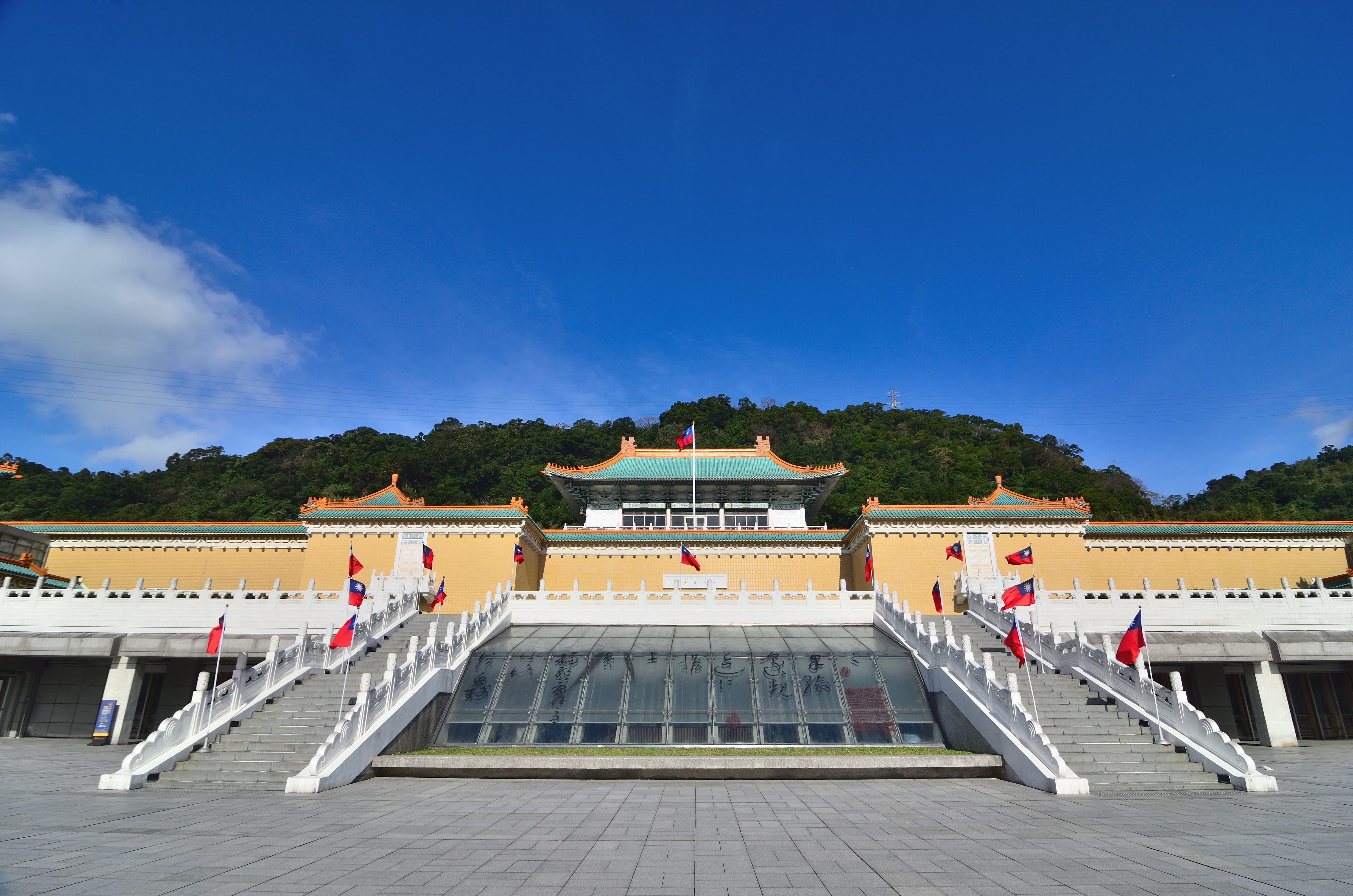 Taipei National Palace Museum guided tour｜Korean commentary service ...