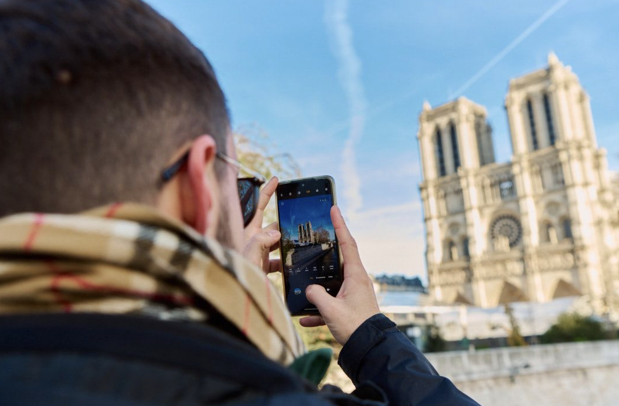 Notre Dame Cathedral guided tour of the district and interior ...