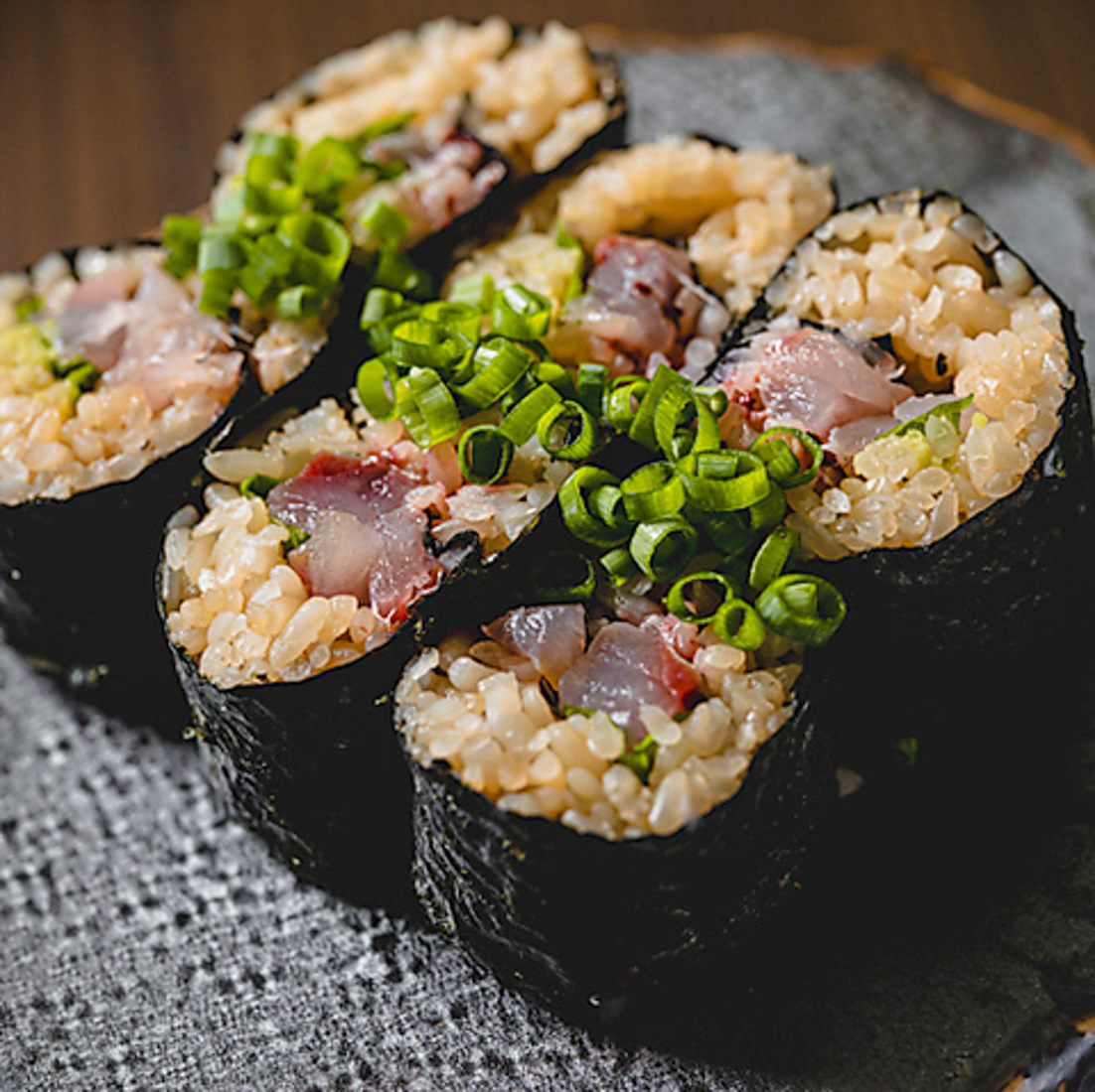 Gifu City, Gifu Prefecture | Seafood Hobotamamiya Sushi no Kimochi ...