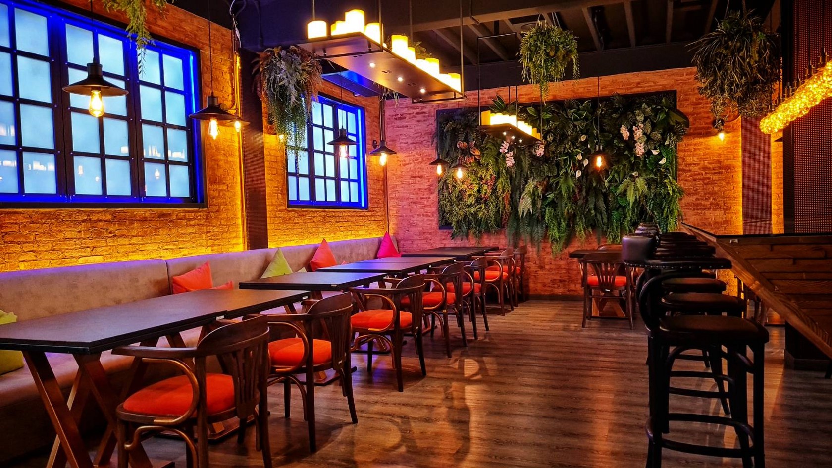 The Letter Press Cafe & Restaurant at The Printing House Poshtel ...