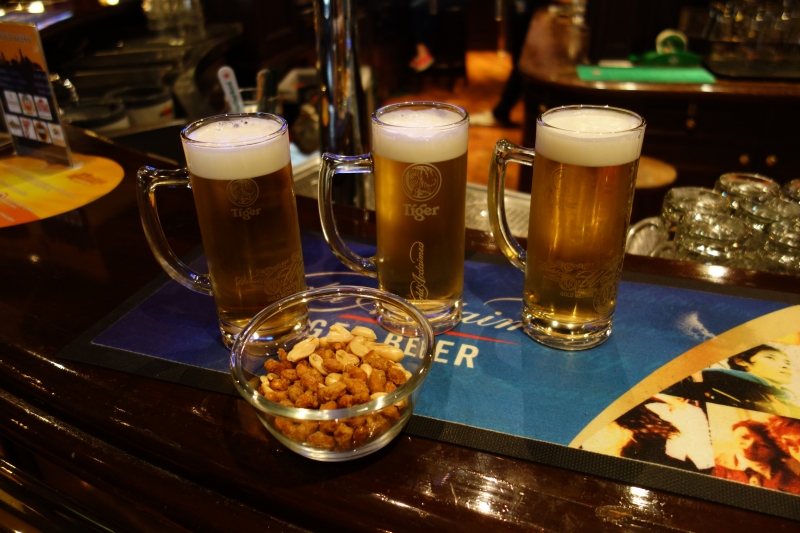 Singapore Specialty Tiger Beer Factory Tour with Japanese Guide by ...
