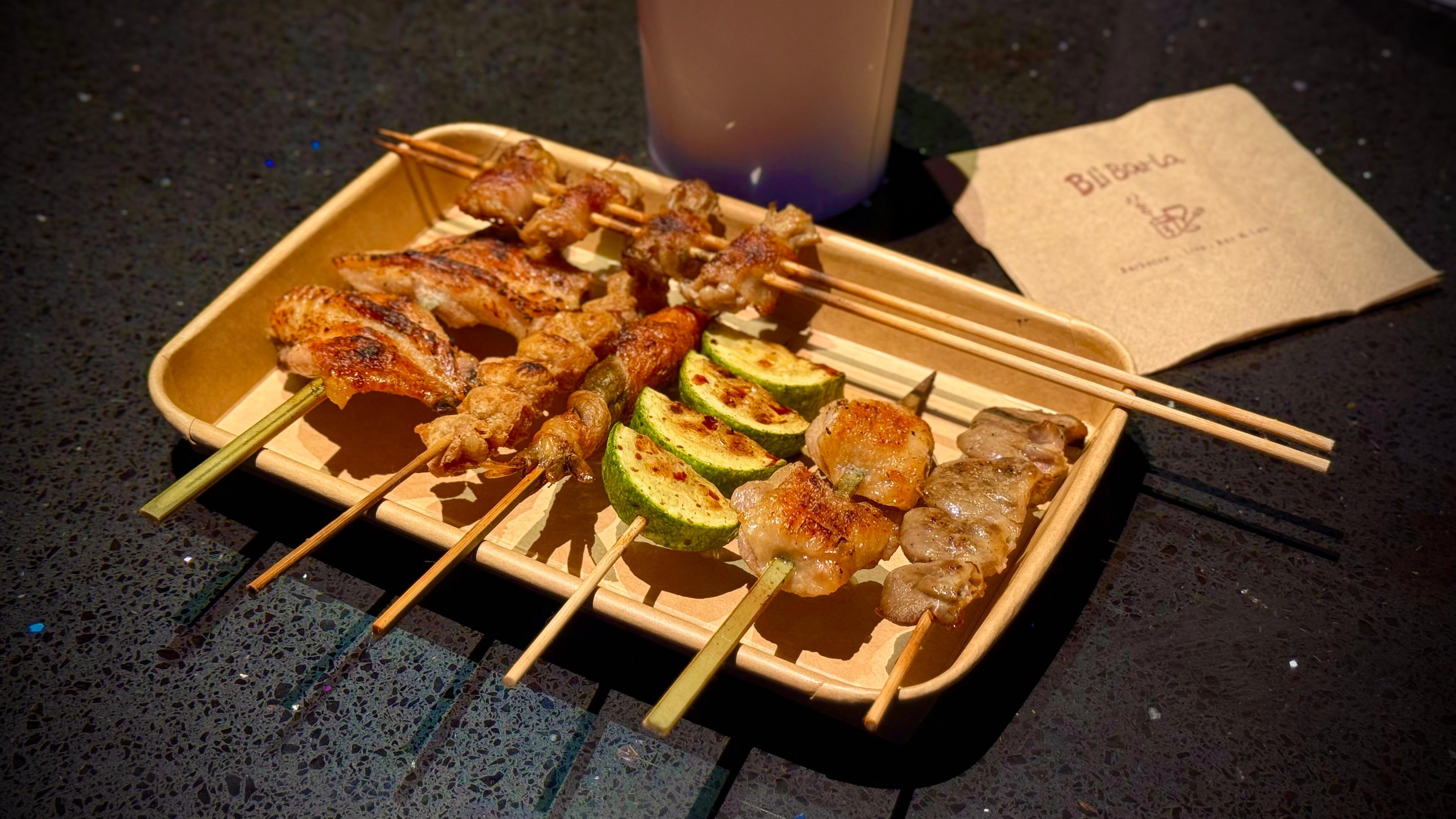 尖沙咀 | B Li Bar La | 超お得な焼き鳥セット | 厳選ビール120分飲み放題 - KKday
