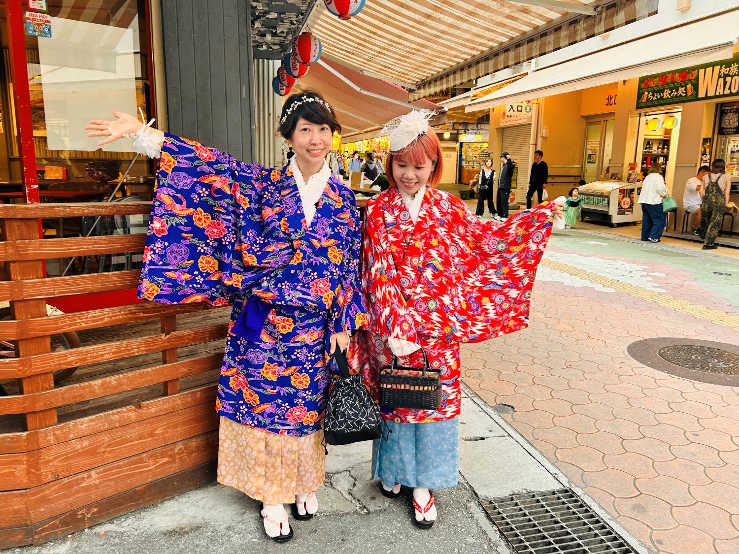 Okinawa, Japan: Ryukyu Costume Experience | Gift of Goshuincho ...
