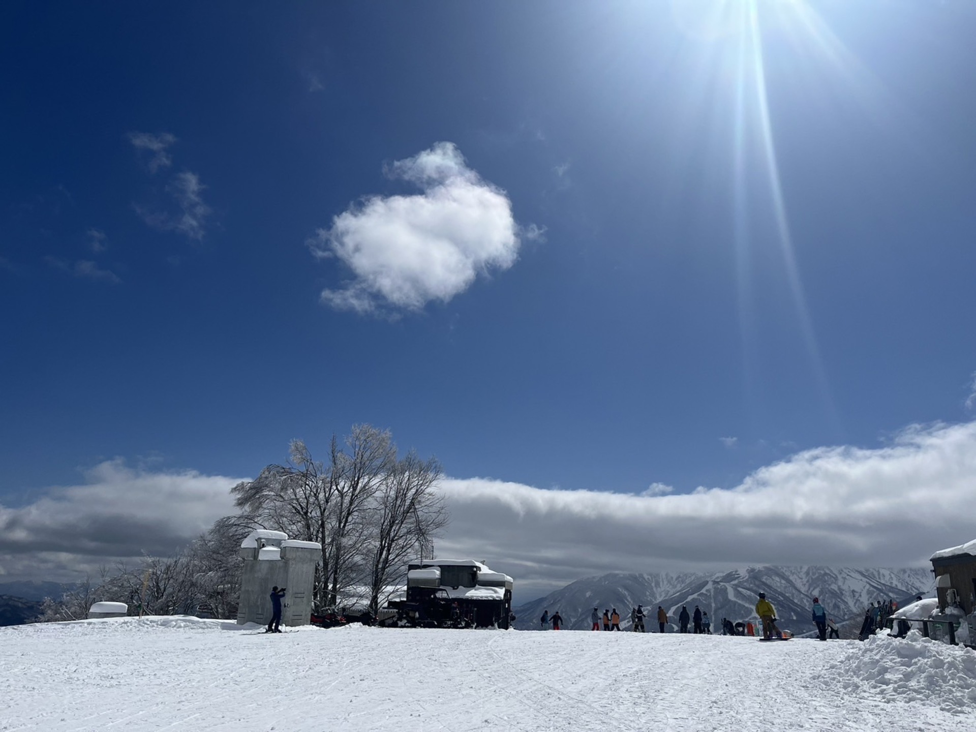 Nagano Hakuba Iwatake Snowfield Morning Round-Trip Bus + Lift Ticket ...