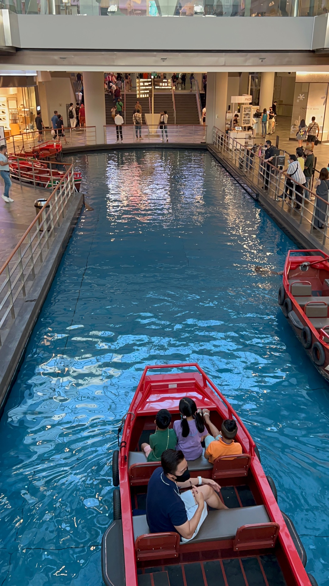 Sampan Boat Ride at Marina Bay Sands | Singapore - KKday