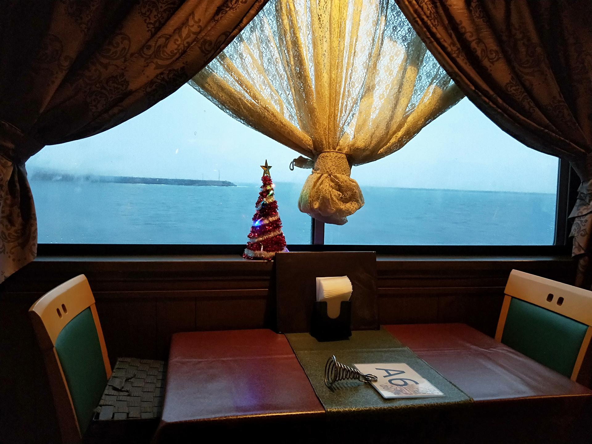 Moby Dick Dinner Cruise｜Naha, Okinawa - KKday