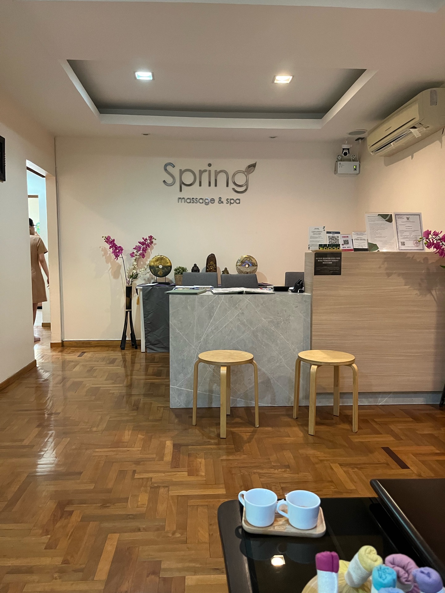曼谷｜Spring Massage古法養生按摩抓龍筋/抓鳳筋｜Phrom Phong店 / Rama9店 / Asok店 - KKday