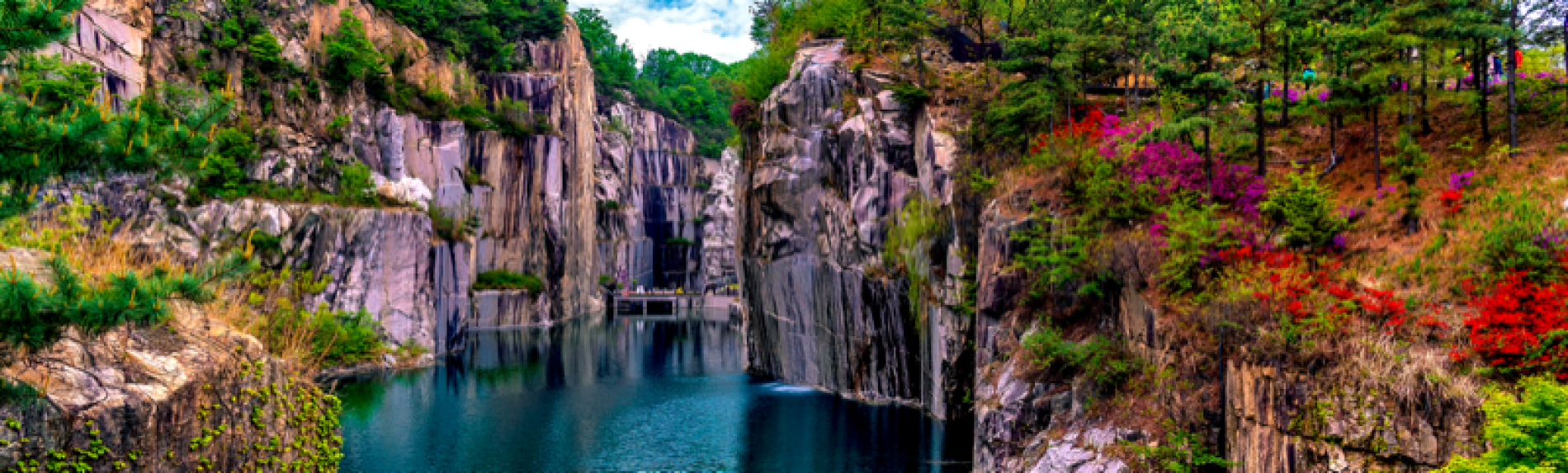 Pocheon Day Tour from Seoul: Pocheon Art Valley & Herb Island Light ...